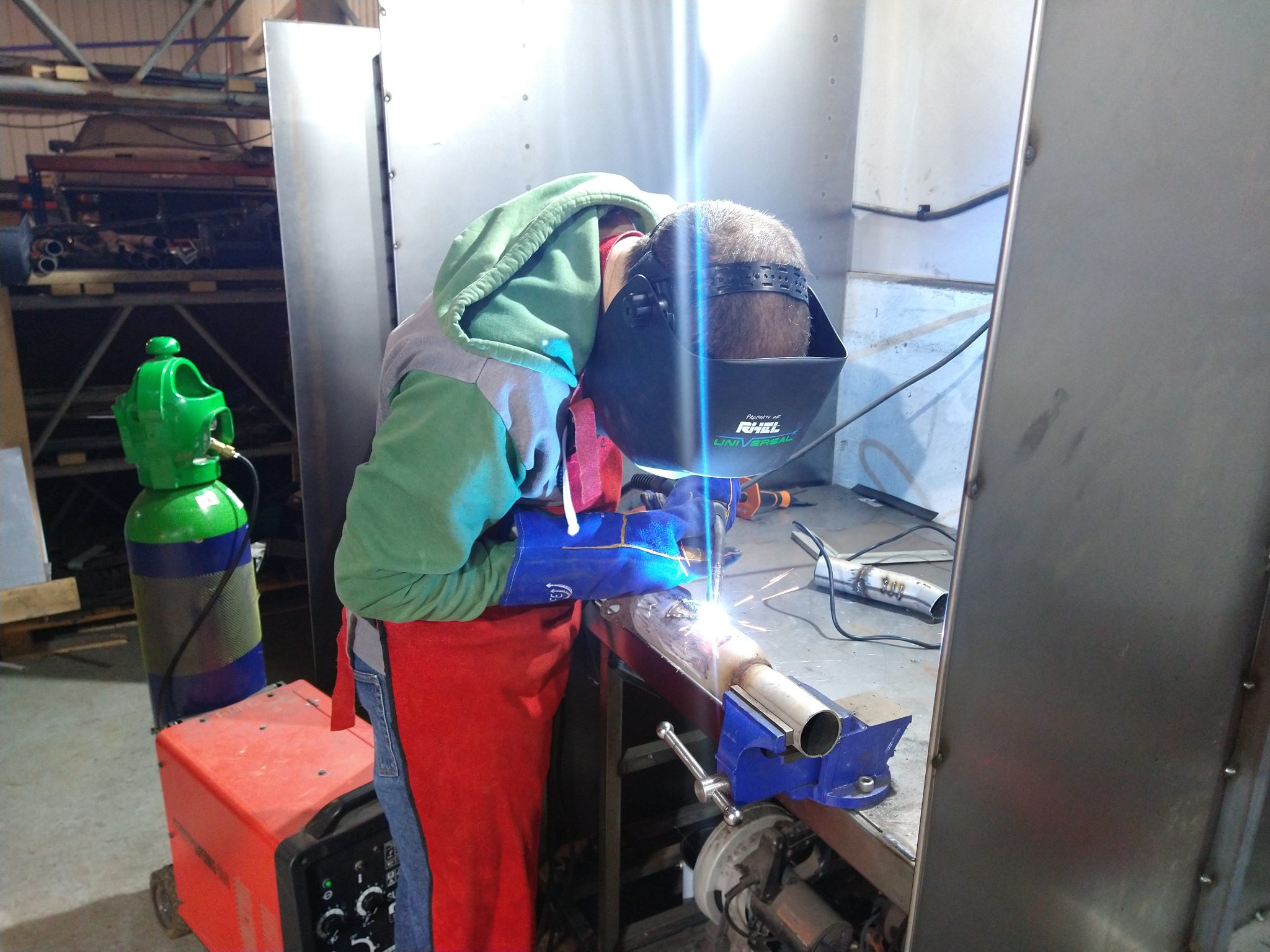 Putting the Skills in Your Hands – Learn Car Maintenance and Repair ...